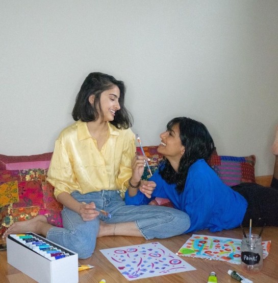 Sufi Malik And Anjali Chakra Lesbian Love Story Pakistani And Indian