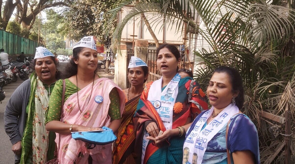 Protests by AAP workers against Chandrakant Patal in Pune Protests by AAP workers against Chandrakant Patal in Pune