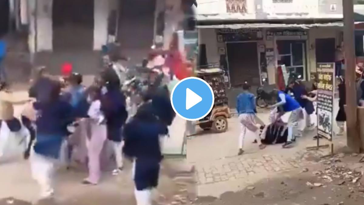 Shocking video girls in up baghpat fight over boyfriend on Road thrilling video went viral ...