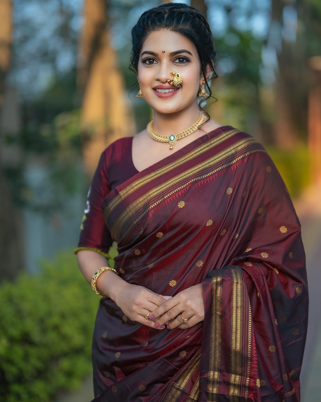 Mahashivratri 2025 Actress Dhanashri Kadgaonkar Photoshoot In Narayanpet Paithani Saree